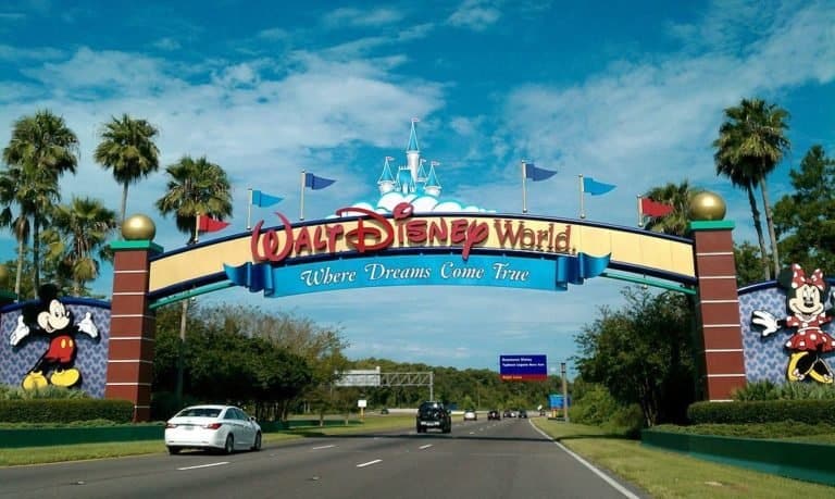 6 SUPER Cute Ways to Tell Your Kids You’re Going to Walt Disney World ...