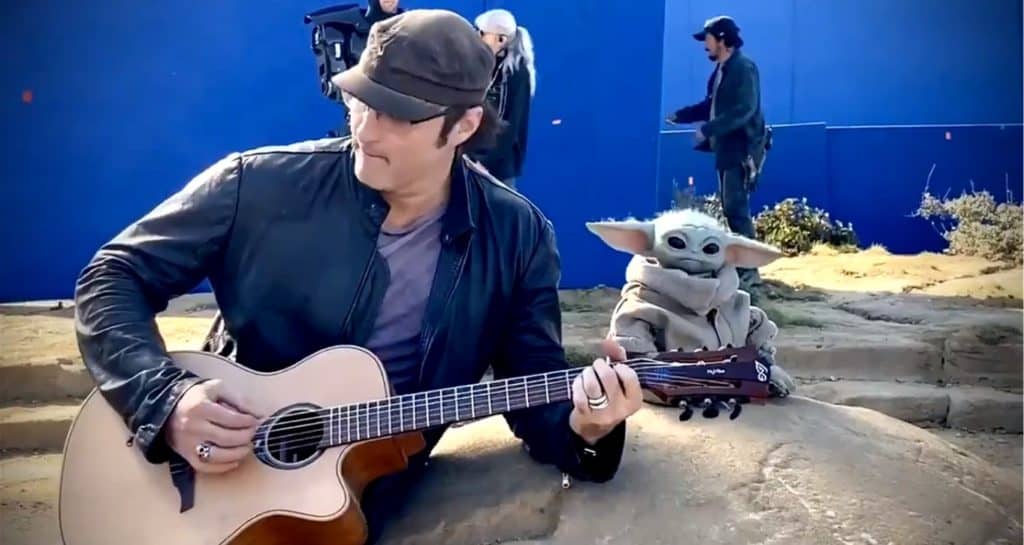 Grogu (aka "Baby Yoda") Dances Along with 'The Mandalorian' Director ...