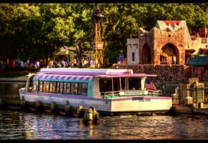 Tips & Tricks To Know About The Disney FriendShip Boats • Disney Tips