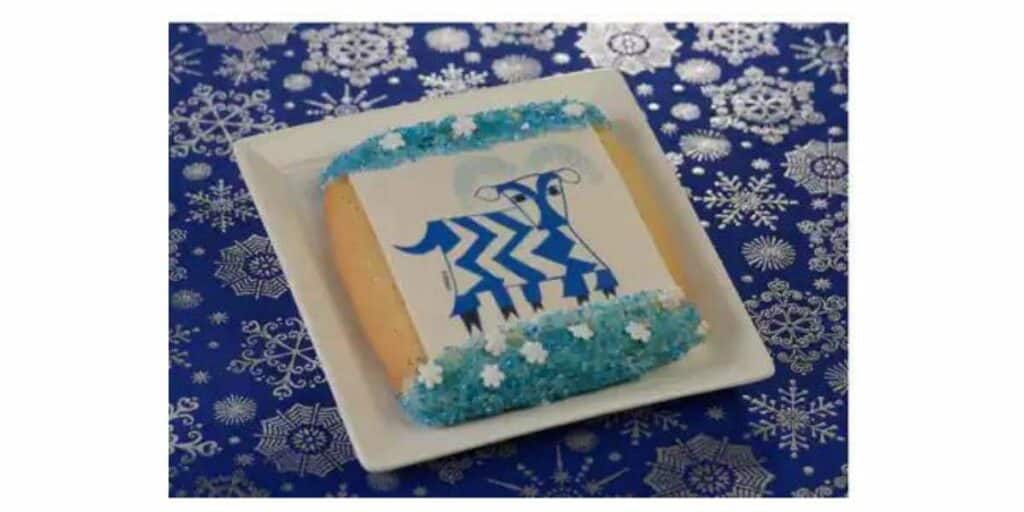 This New Snack Doubles as a Piece of Iconic Disney World Art • Disney Tips